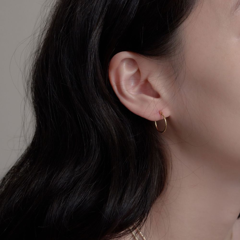 Gold Sparkle Ring Earring - 감도 깊은 취향 셀렉트샵 29CM