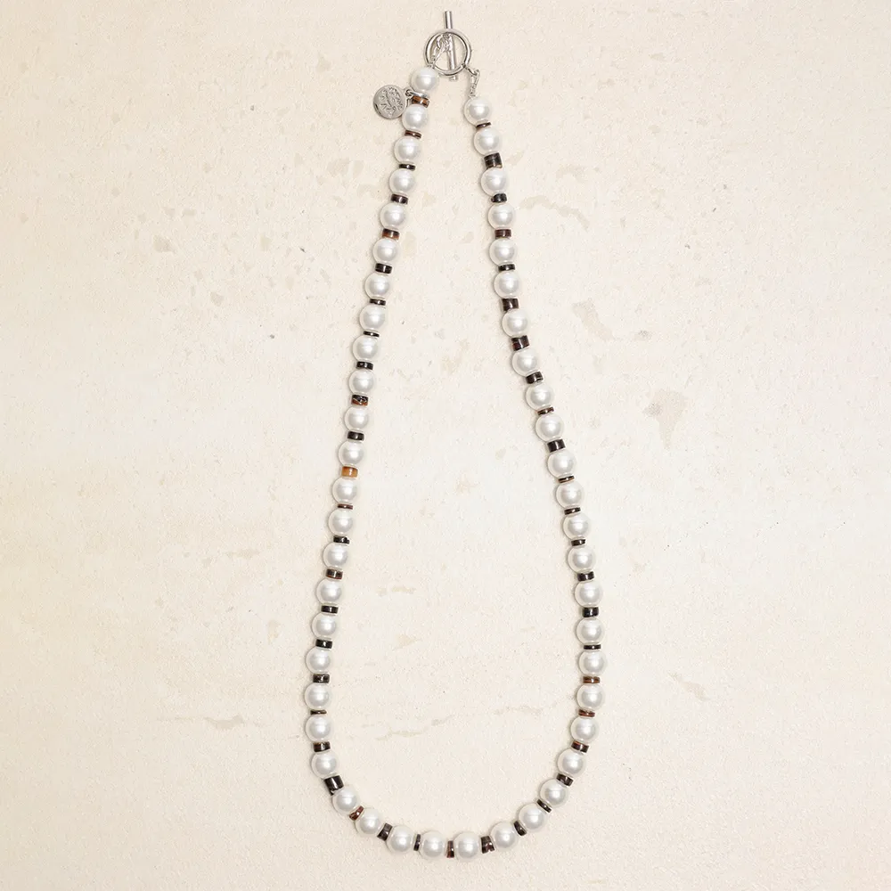 White Perl & Shell Necklace - 감도 깊은 취향 셀렉트샵 29CM