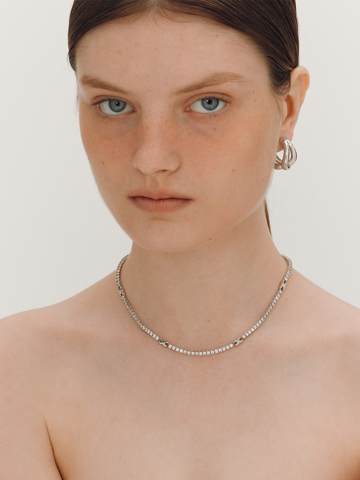 Twist Bold E - 감도 깊은 취향 셀렉트샵 29CM