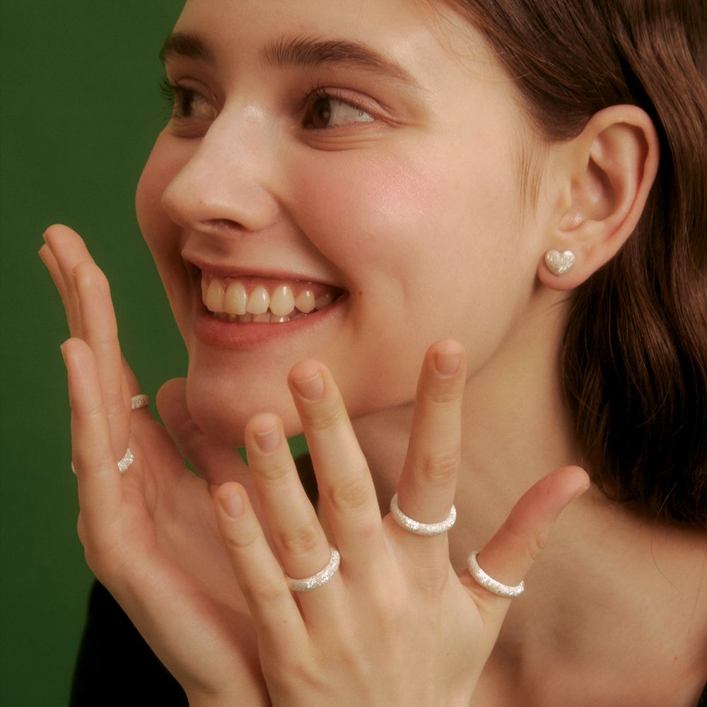 Sanding 4mm ring - 감도 깊은 취향 셀렉트샵 29CM