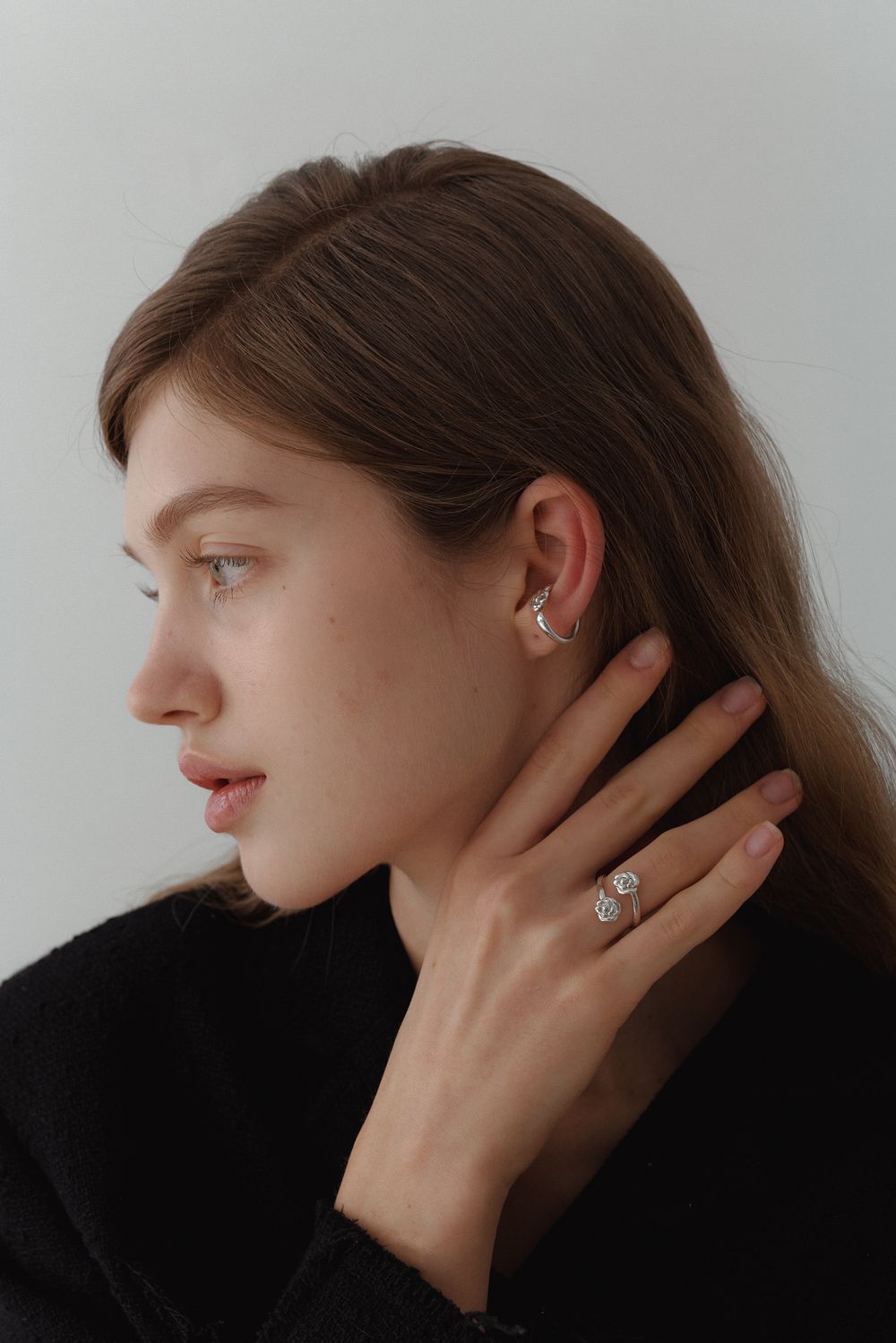 Deep Rose Petit Ear Cuff - Silver - 감도 깊은 취향 셀렉트샵 29CM