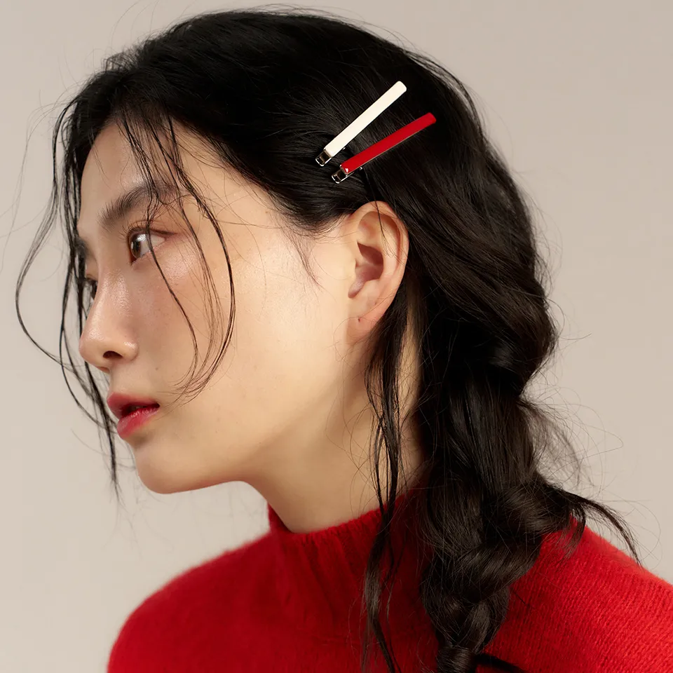 [1+1] color line hair pin (3color) - 감도 깊은 취향 셀렉트샵 29CM