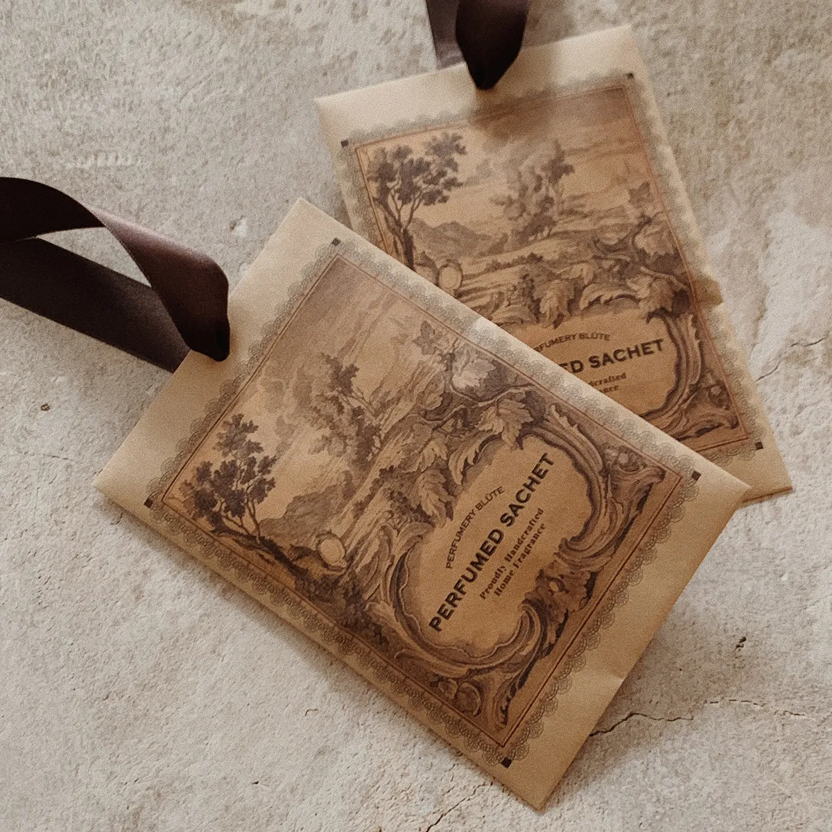 블뤼떼 클래식 페이퍼 샤쉐 2P SET - 감도 깊은 취향 셀렉트샵 29CM