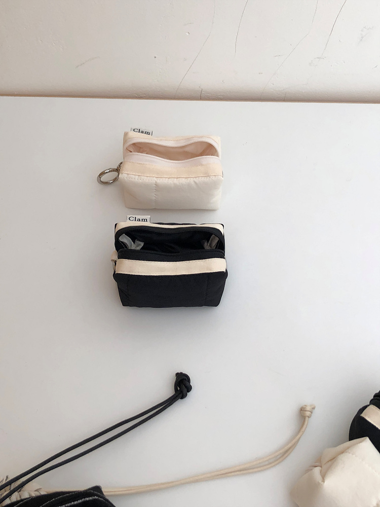 Clam Mini key ring round pouch _ Quilting black - 감도 깊은 취향 셀렉트샵 29CM