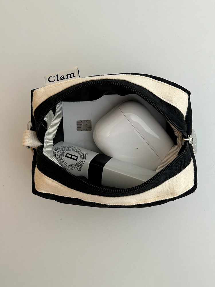 Clam Mini key ring round pouch _ Quilting black - 감도 깊은 취향 셀렉트샵 29CM