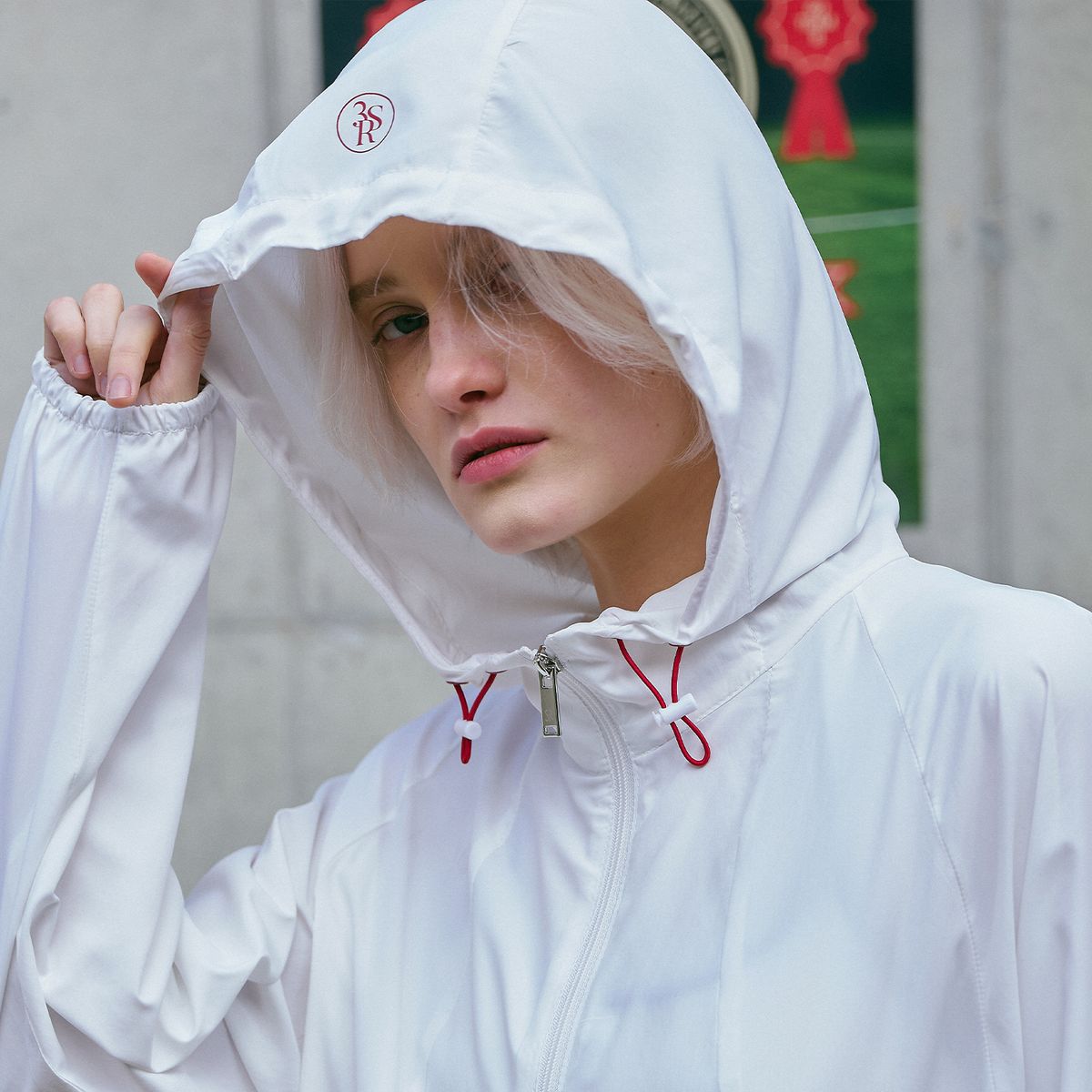 Two-way zipper Hood Essential logo Windbreaker Off white - 감도 깊은 취향 ...