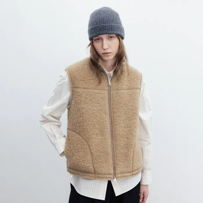 WOOL ALPACA BOUCLE VEST (BEIGE) - 감도 깊은 취향 셀렉트샵 29CM