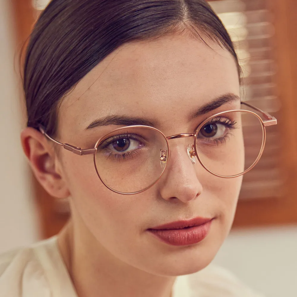 자이스 렌즈 남녀공용 블루라이트차단 안경 KITTO C11 - 감도 깊은 취향 셀렉트샵 29CM