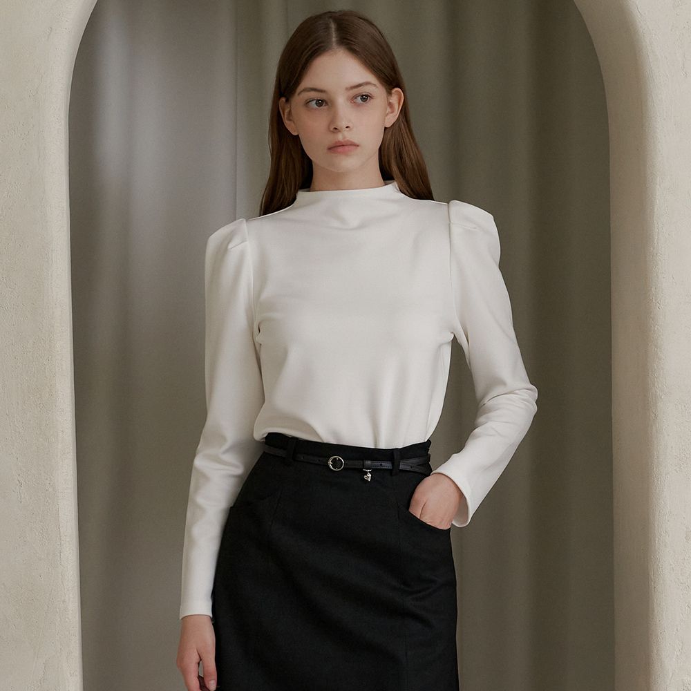 Blooming Half Neck T-shirts(2color) - 감도 깊은 취향 셀렉트샵 29CM