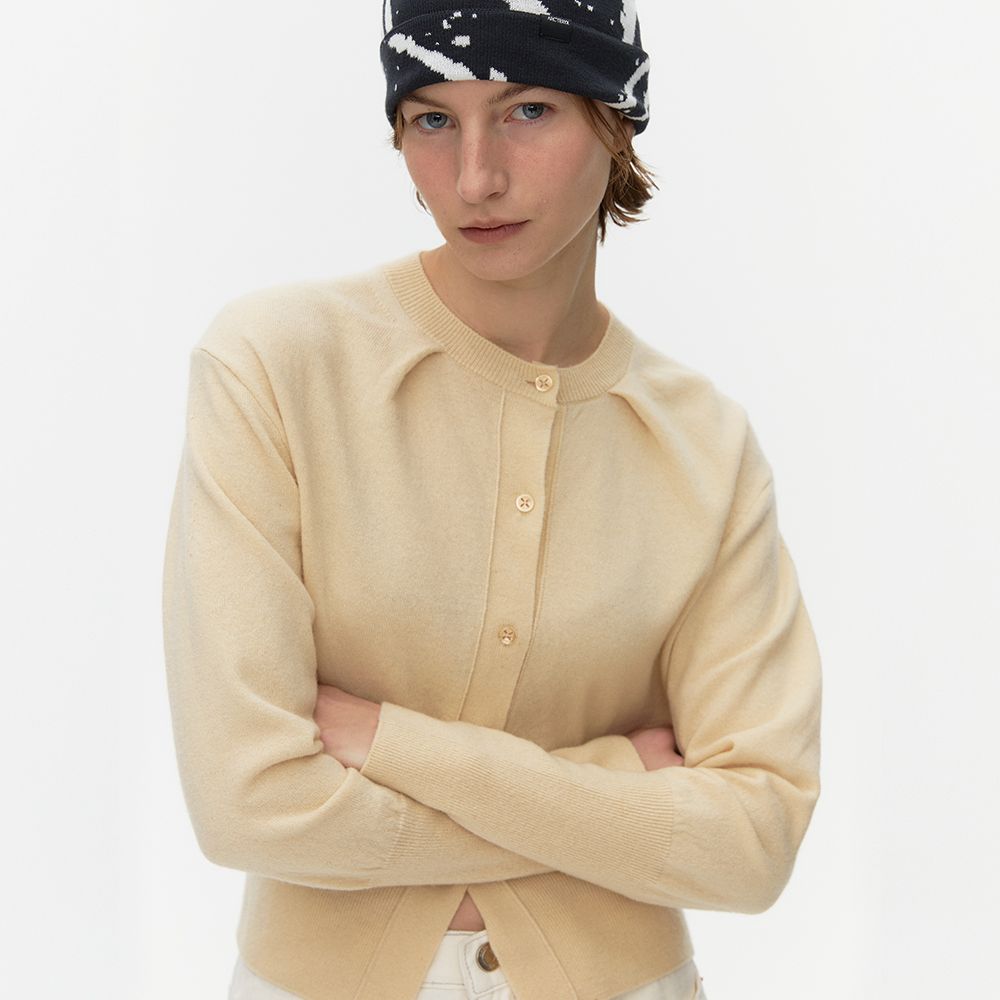 Tuck Cardigan_CREAM - 감도 깊은 취향 셀렉트샵 29CM