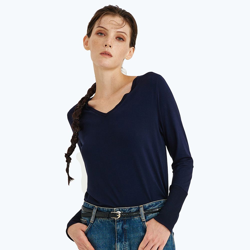 GIGAFY V-NECK T-SHIRTS DARK NAVY - 감도 깊은 취향 셀렉트샵 29CM