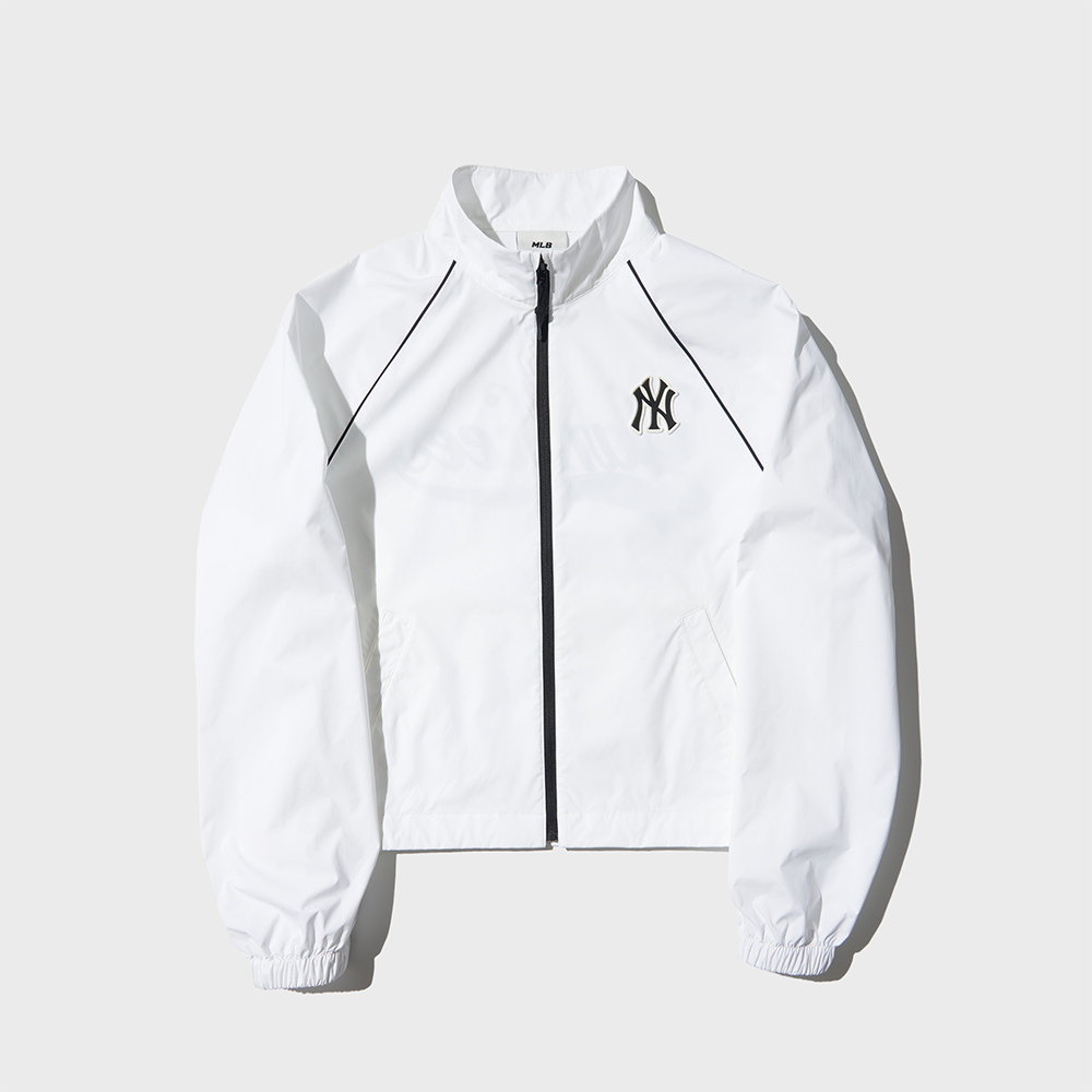 여성 스포티브 바시티 크롭 바람막이 NY (Ivory) - 감도 깊은 취향 셀렉트샵 29CM