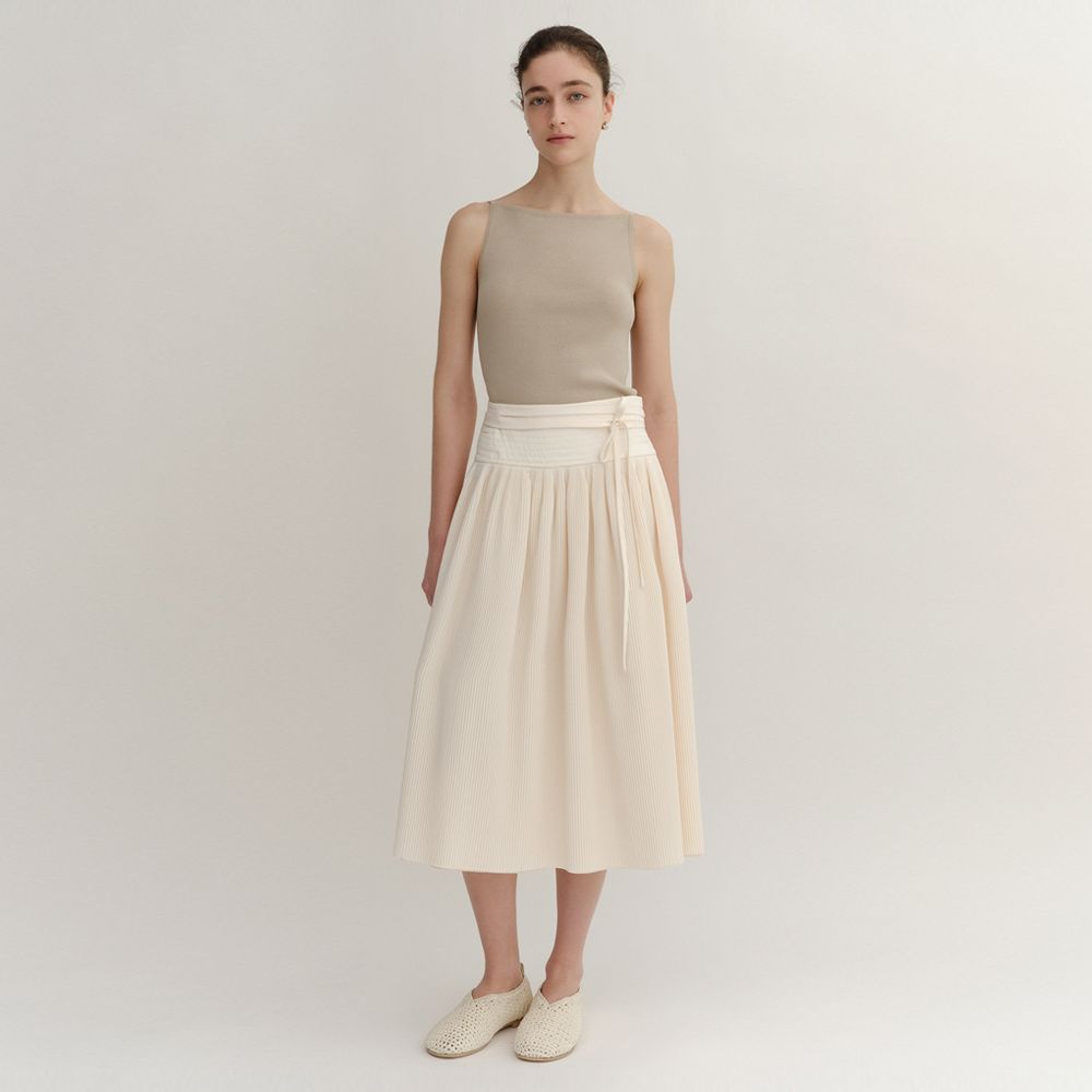 SS24 Pleats Wrap Skirt Ivory - 감도 깊은 취향 셀렉트샵 29CM