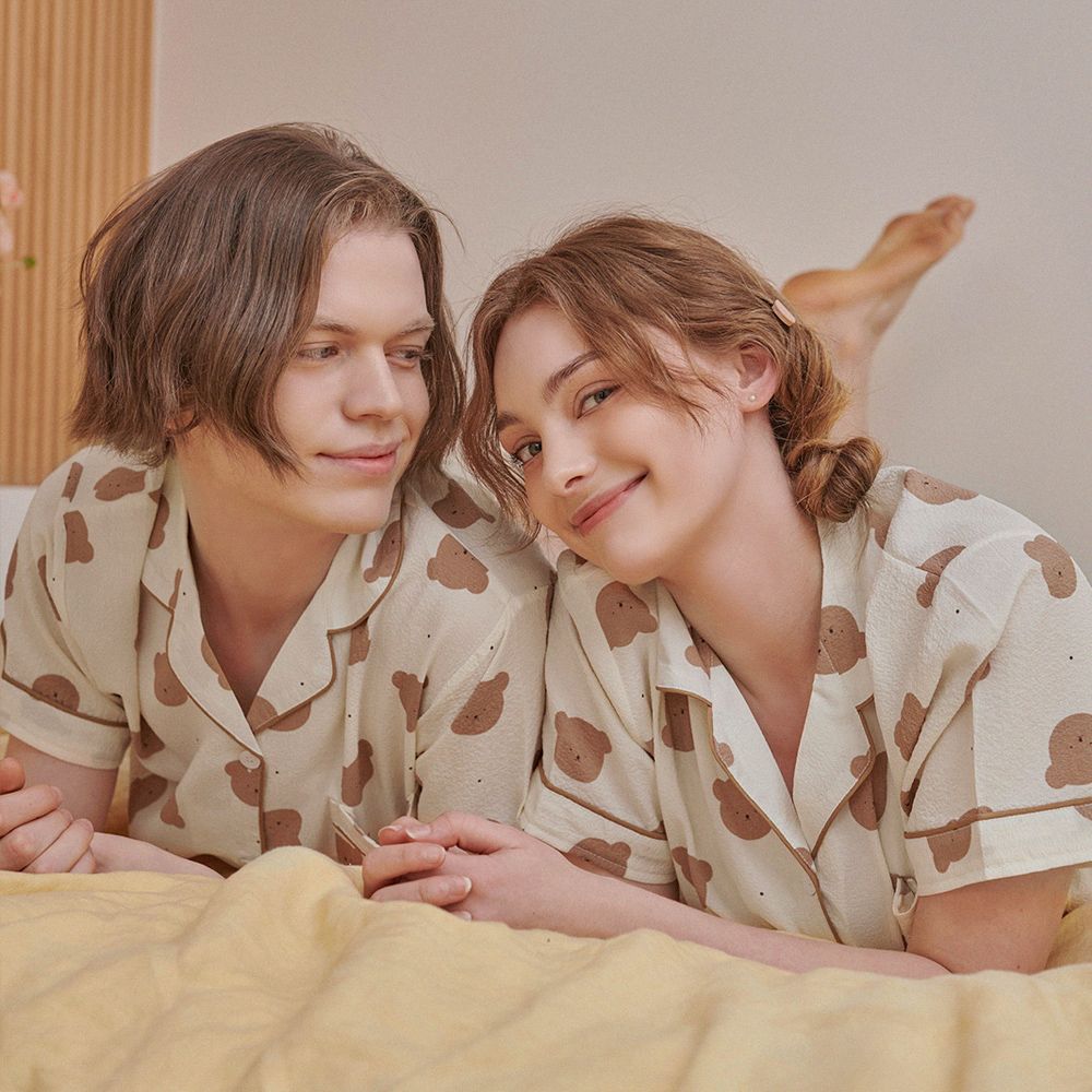 [2PACK] (uni) 커플 허그 베어 반팔 잠옷 세트 - 감도 깊은 취향 셀렉트샵 29CM