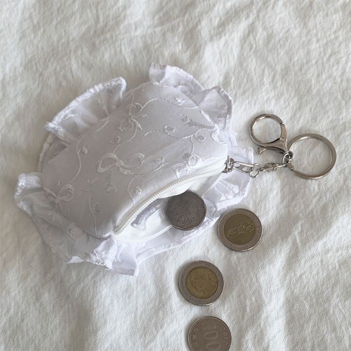 ribbon mini cushion pouch key ring (미니파우치키링) - 감도 깊은 취향 셀렉트샵 29CM