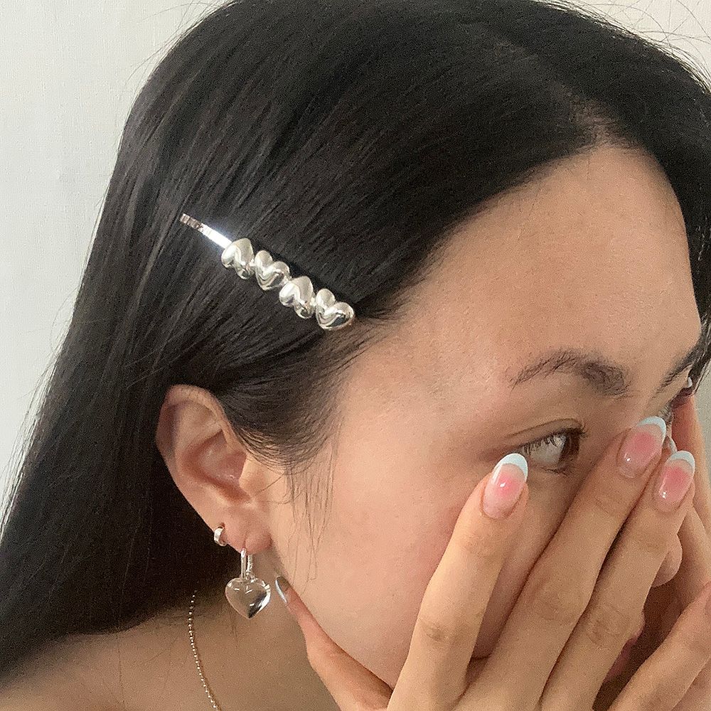 Many heart hair pin (1ea) - 감도 깊은 취향 셀렉트샵 29CM