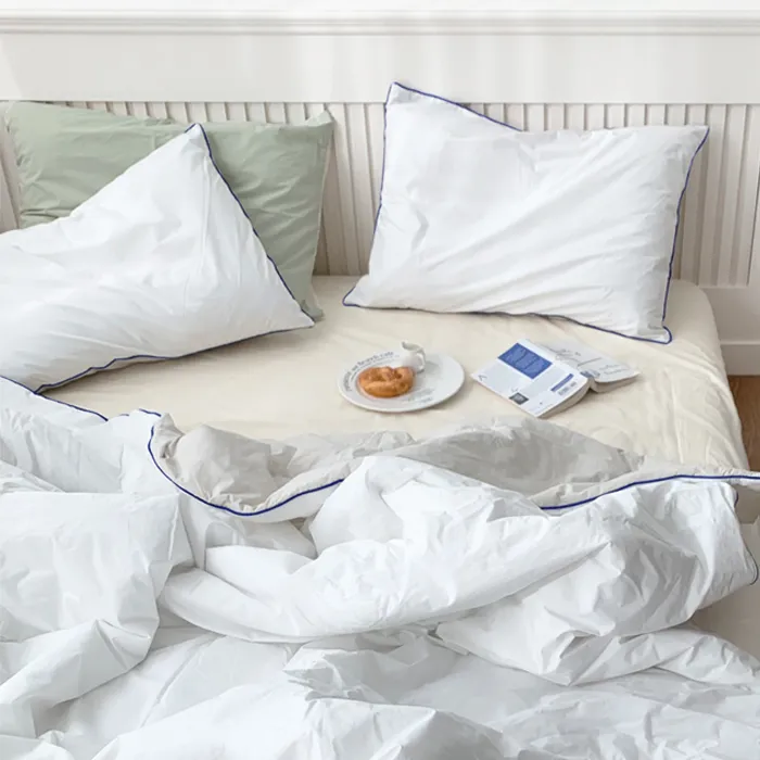 클로드 무봉제 온도조절 양면 차렵이불 SS/Q/K/LK (8colors) - 감도 깊은 취향 셀렉트샵 29CM