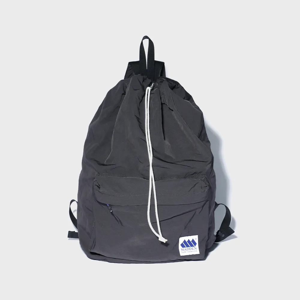 Madden String Daypack Charcoal - 감도 깊은 취향 셀렉트샵 29CM