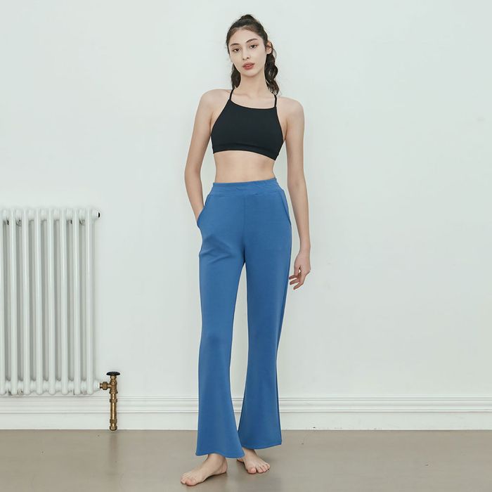 여성 요가복 DEVI-B0070-블루 필라테스 세미 부츠컷 밴딩 팬츠 - 감도 깊은 취향 셀렉트샵 29CM