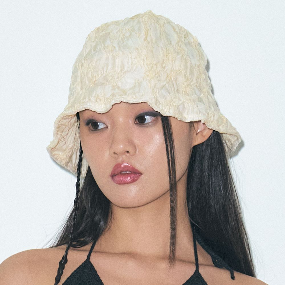 PUFF BUCKET HAT IN BUTTER - 감도 깊은 취향 셀렉트샵 29CM