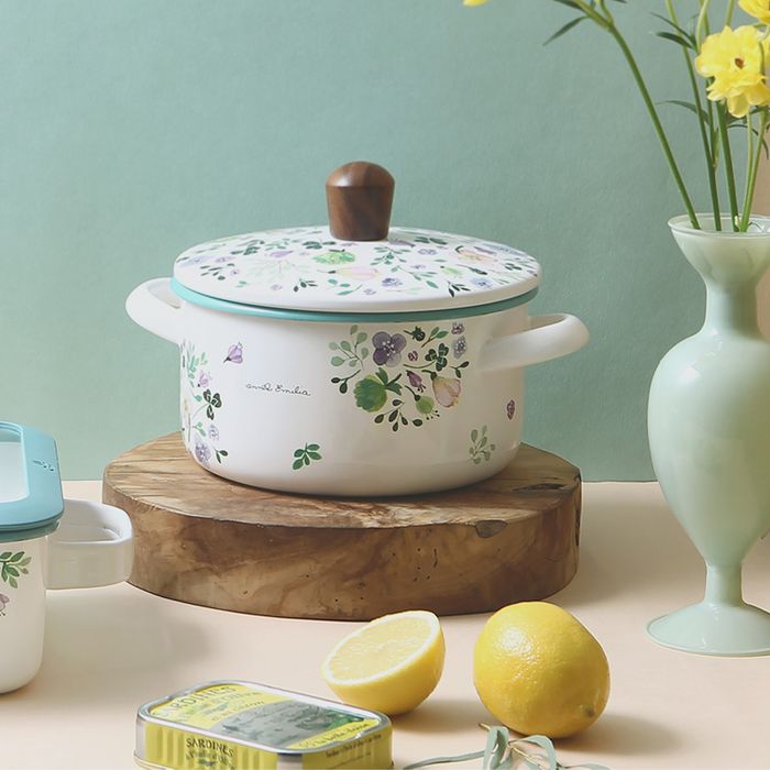 안나에밀리아 양수 법랑냄비 18cm - 감도 깊은 취향 셀렉트샵 29CM