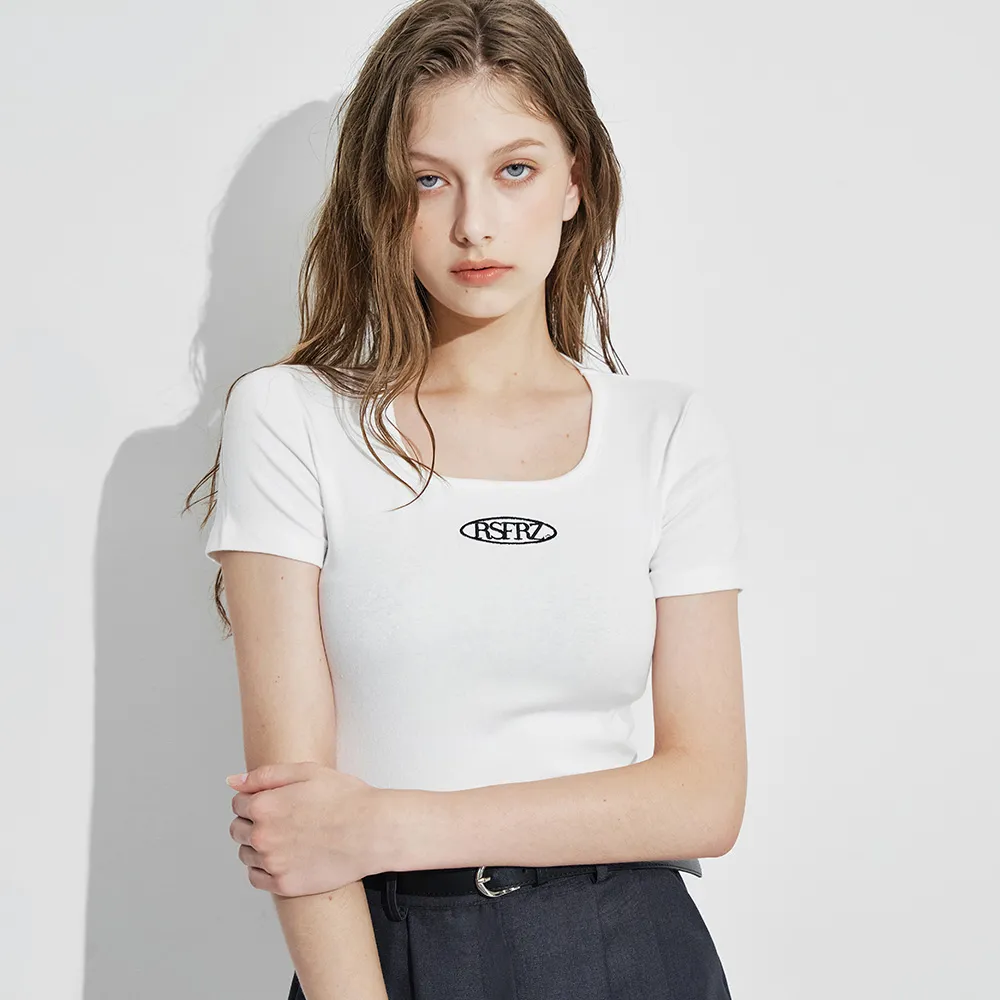 SQUARE NECK SIMPLE LOGO T-SHIRT [IVORY] - 감도 깊은 취향 셀렉트샵 29CM