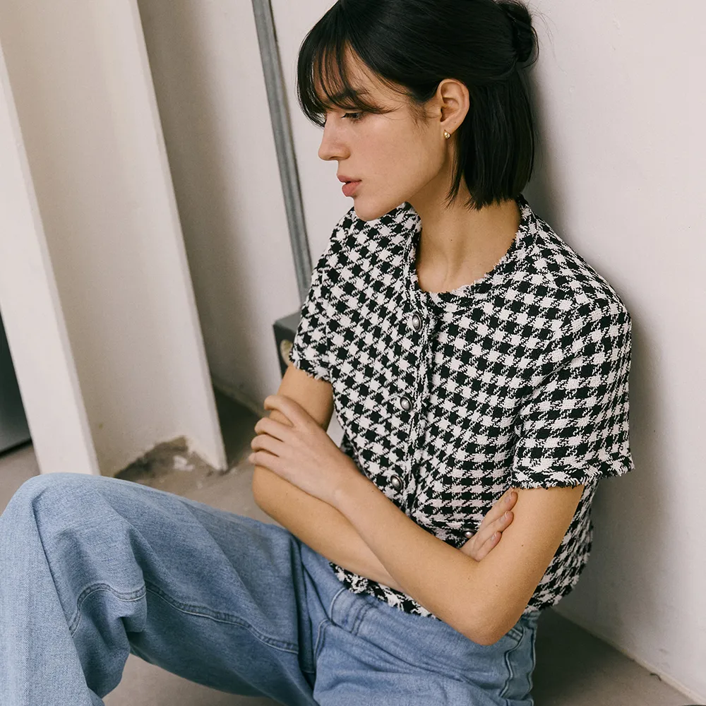 MIU Check Crop Jacket (Black) - 감도 깊은 취향 셀렉트샵 29CM