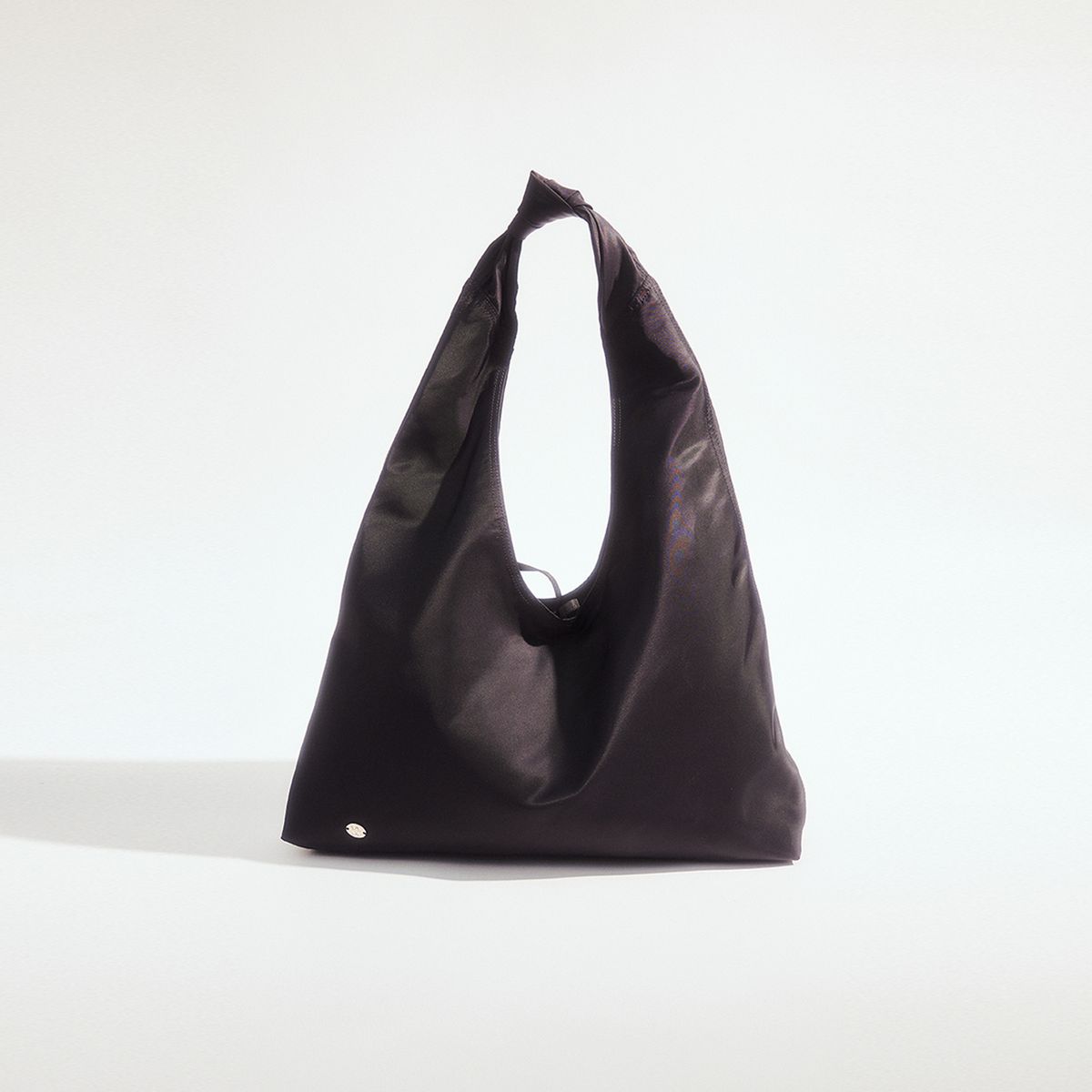 Bindle hobo bag (Black) - 감도 깊은 취향 셀렉트샵 29CM