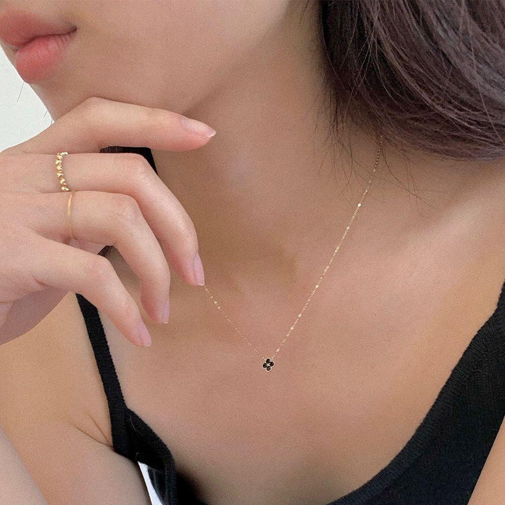 14k 블랙 클로버 목걸이 - 감도 깊은 취향 셀렉트샵 29CM