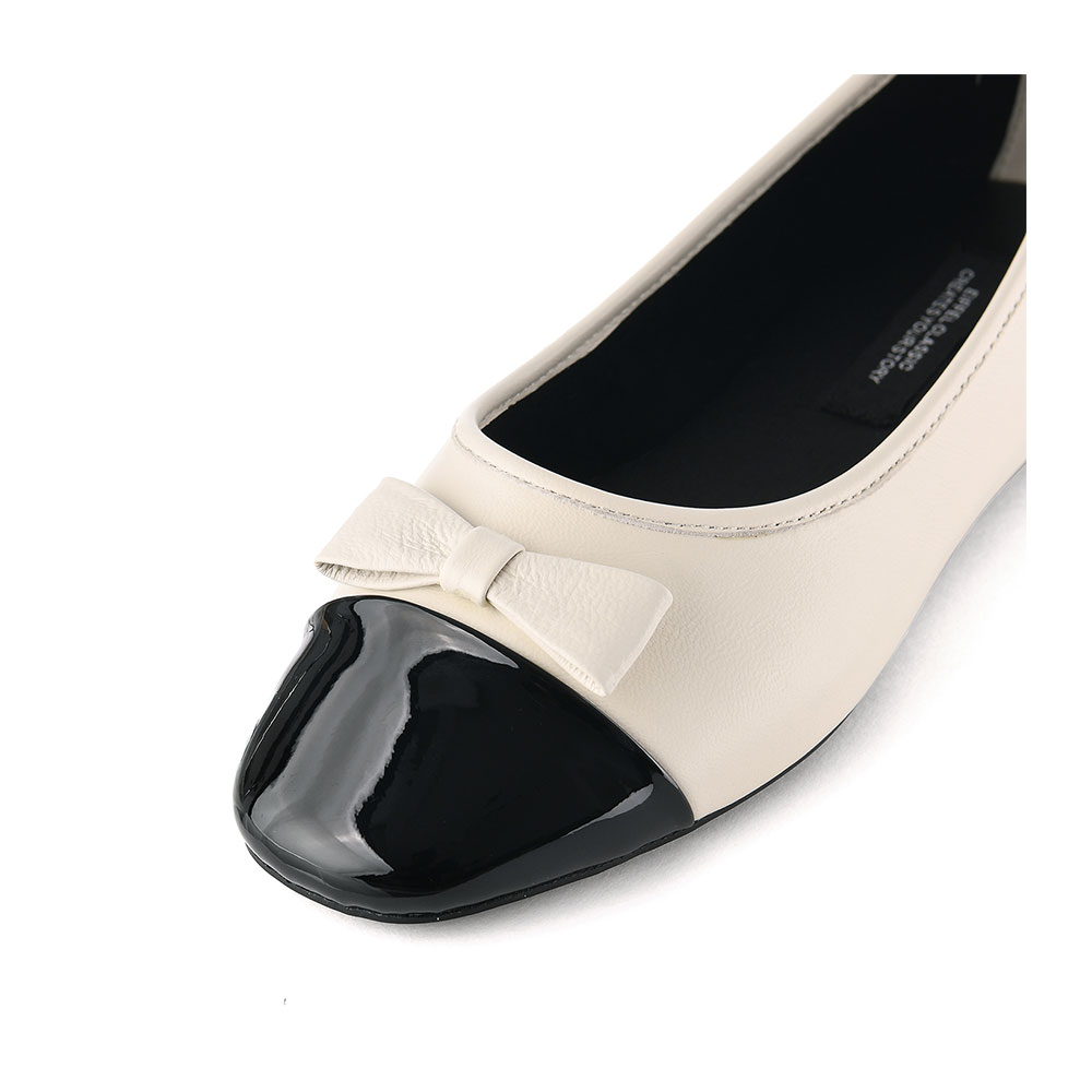 Audrey ribbon flat_ 2color 오드리 리본 플랫슈즈 - 감도 깊은 취향 셀렉트샵 29CM