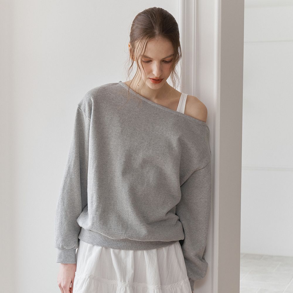 ONE SHOULDER SWEATSHIRT_GREY - 감도 깊은 취향 셀렉트샵 29CM