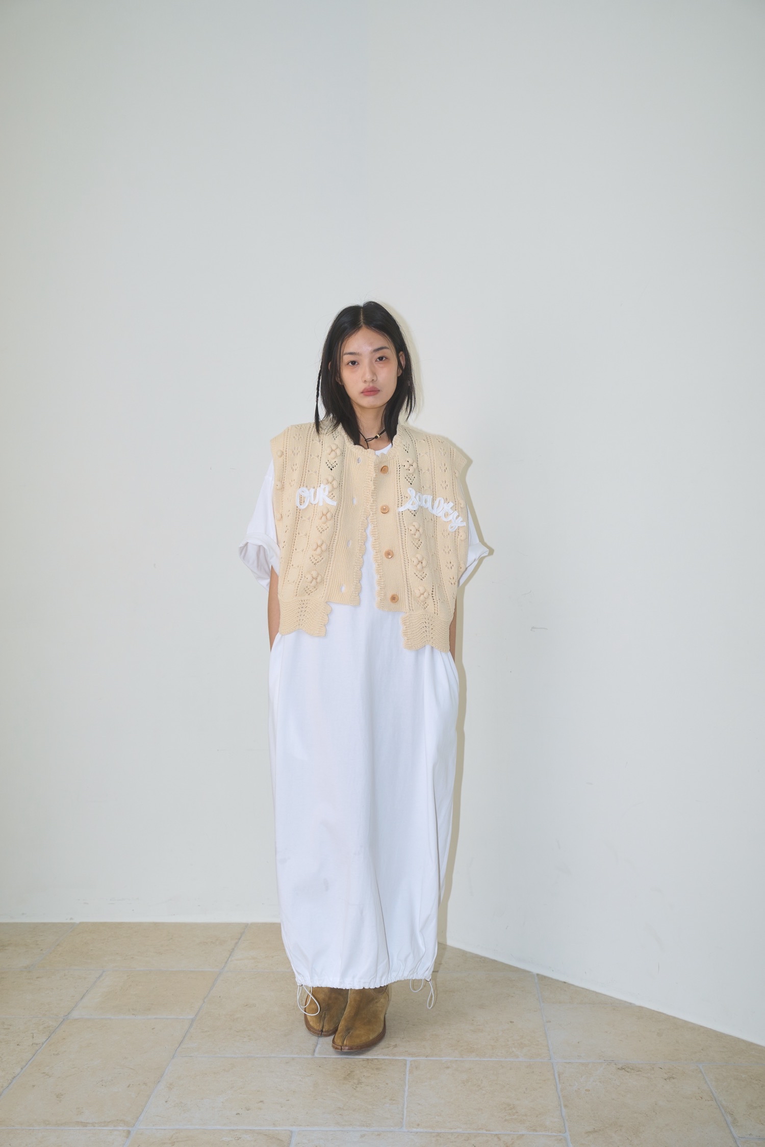 Cherry Blossom Vest / Ivory - 감도 깊은 취향 셀렉트샵 29CM