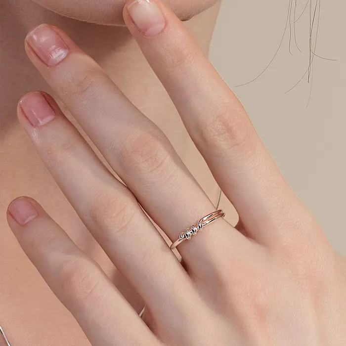 [도경수,박신혜, 유리,하츠투하츠 스텔라,예원 착용] [sv925] unbalanced knot ring - 감도 깊은 취향 셀렉트샵 29CM