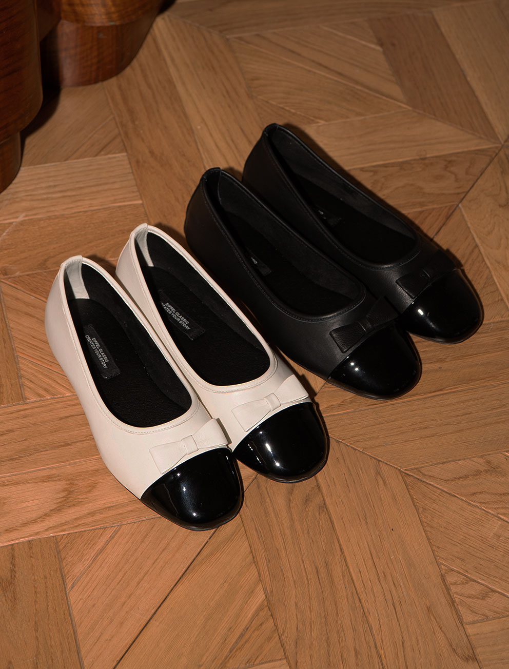 Audrey ribbon flat_ 2color 오드리 리본 플랫슈즈 - 감도 깊은 취향 셀렉트샵 29CM