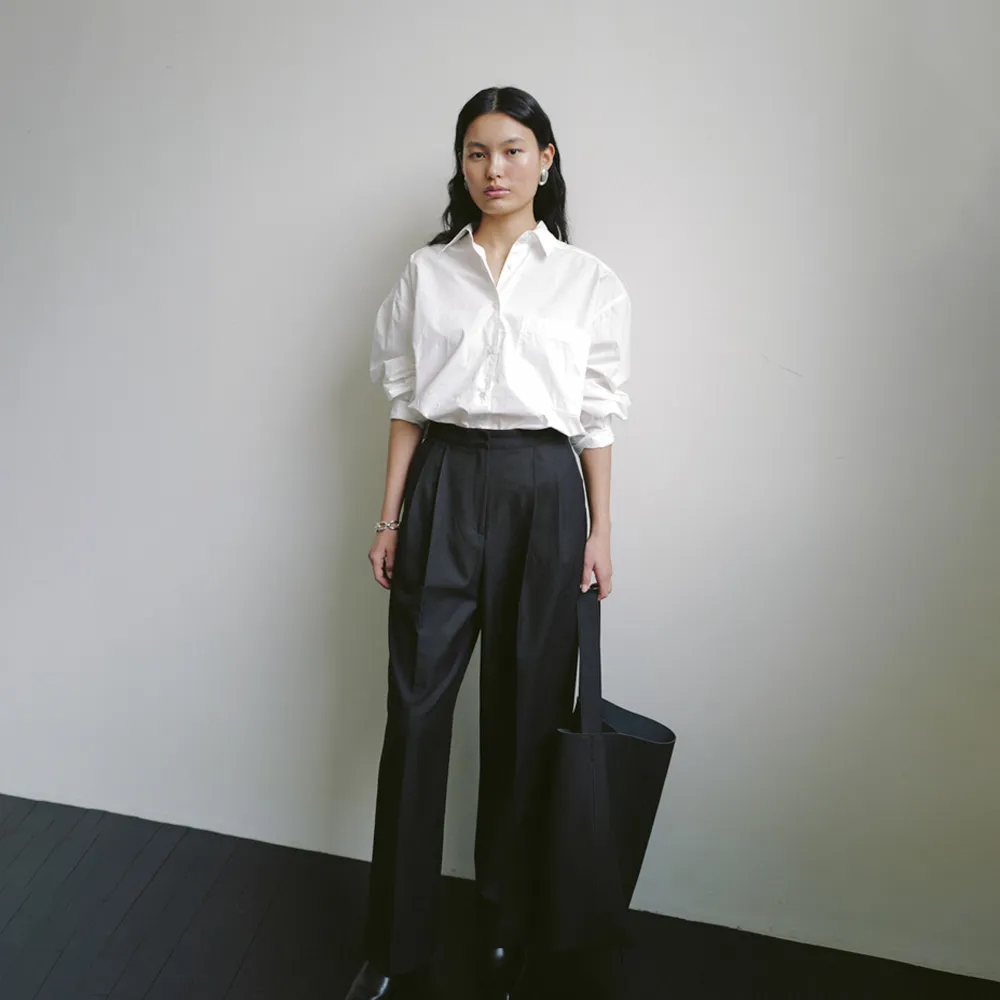 Basic Pintuck Slacks (Black) - 감도 깊은 취향 셀렉트샵 29CM