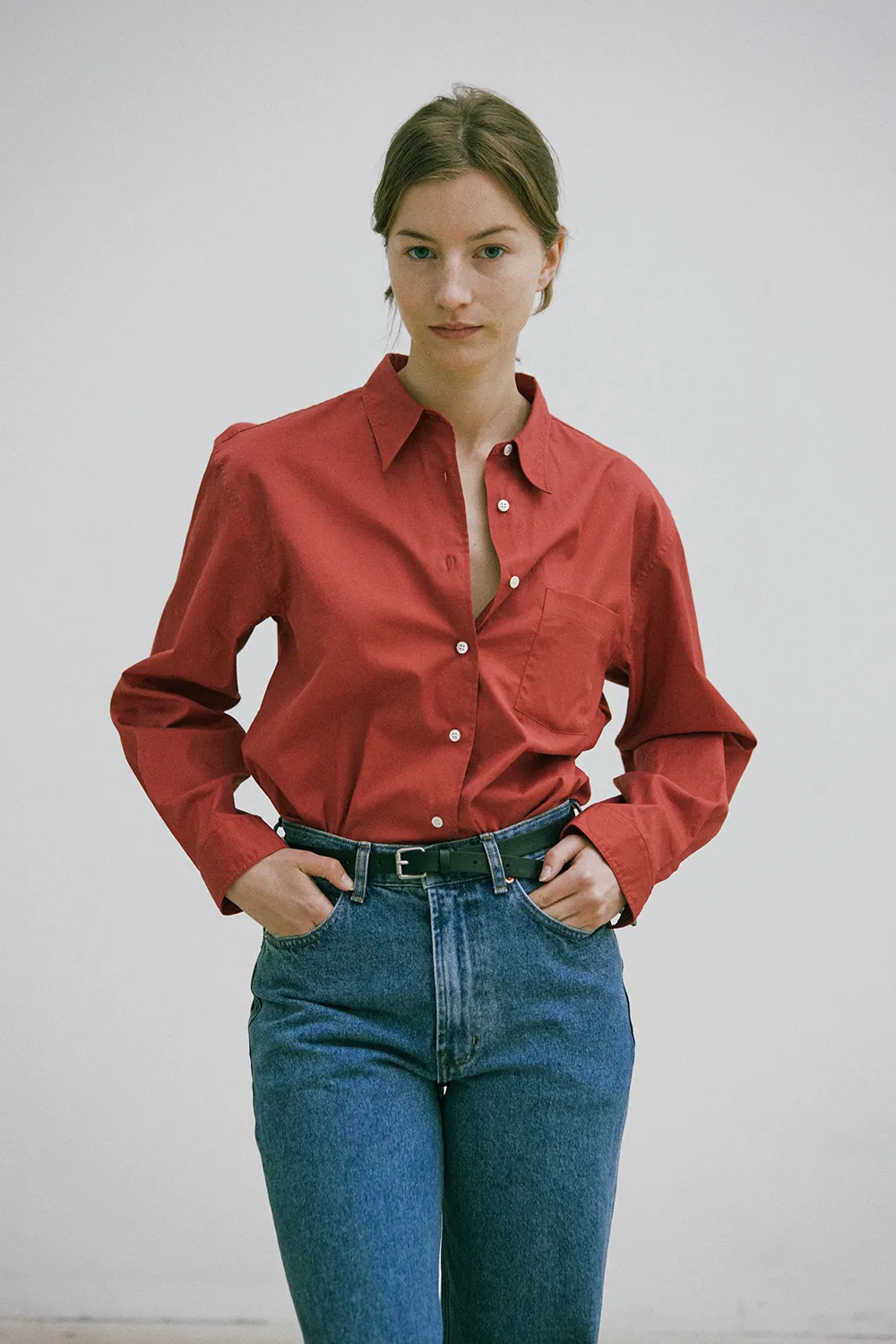 TE1-SH01 피마 트윌 셔츠-어반레드 - 감도 깊은 취향 셀렉트샵 29CM