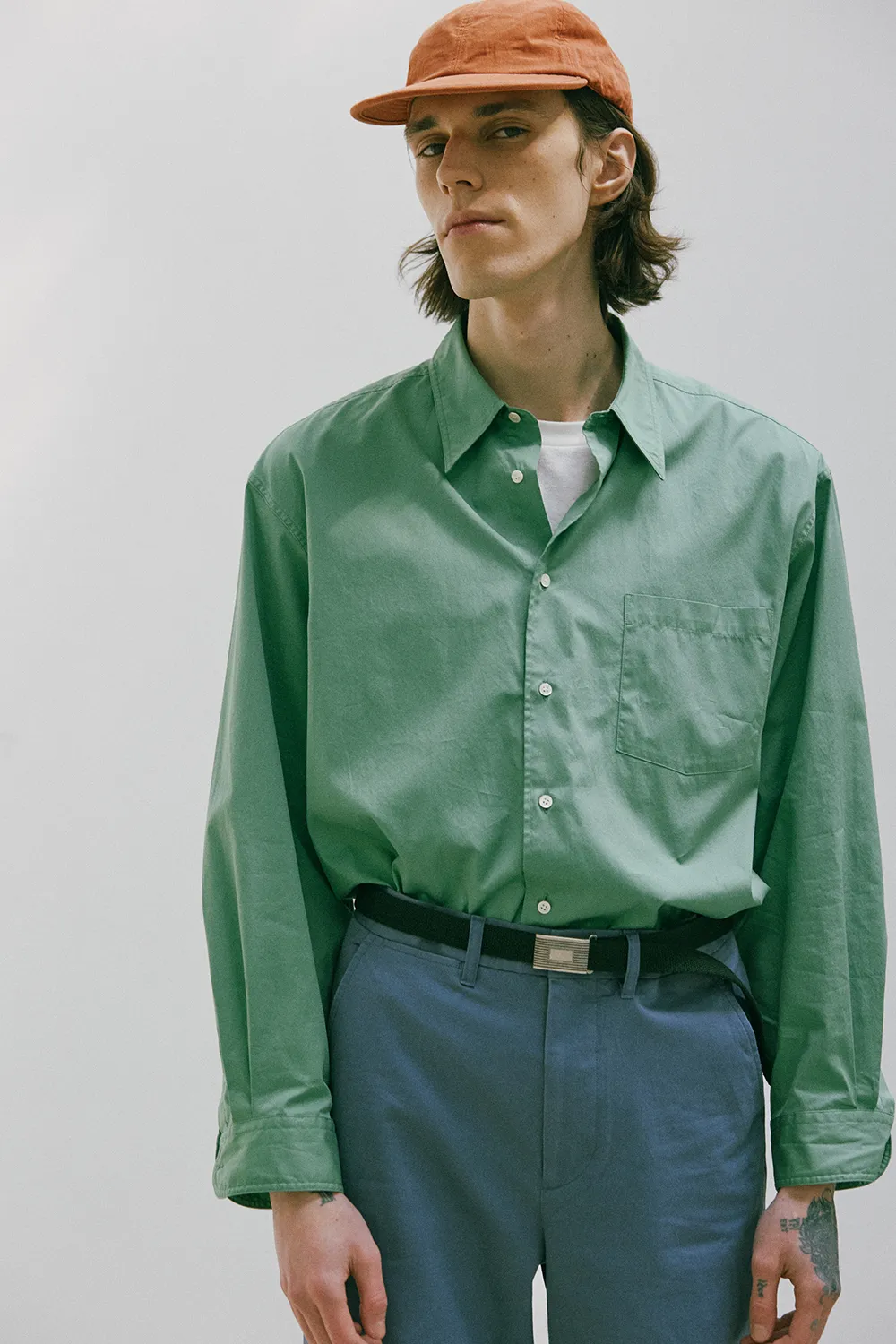 TE1-SH01 피마 트윌 셔츠-보틀그린 - 감도 깊은 취향 셀렉트샵 29CM