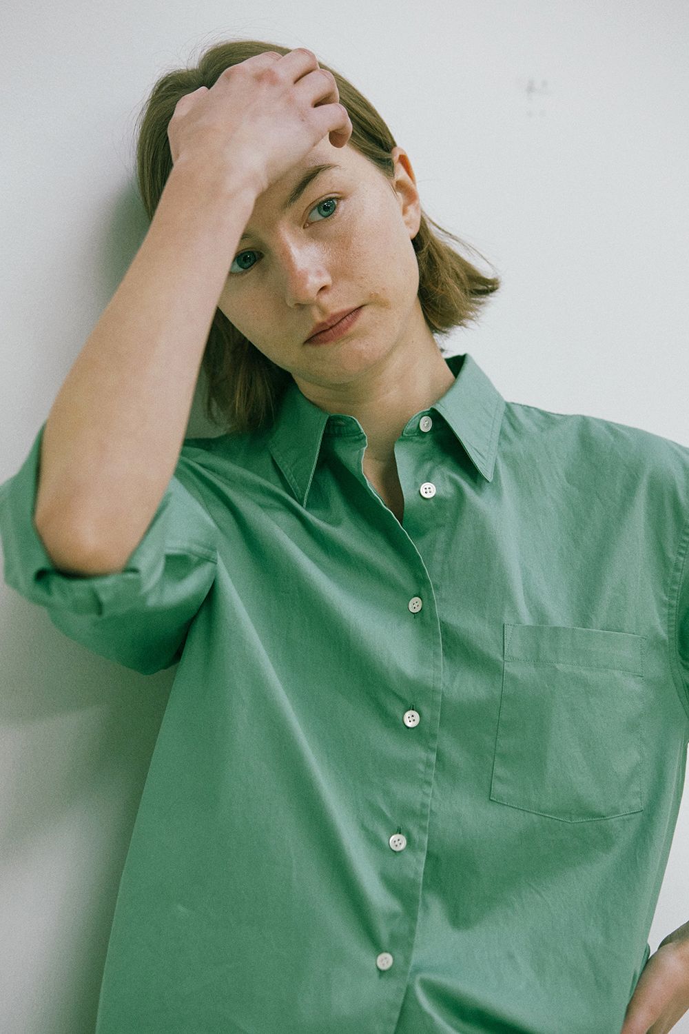 TE1-SH01 피마 트윌 셔츠-보틀그린 - 감도 깊은 취향 셀렉트샵 29CM