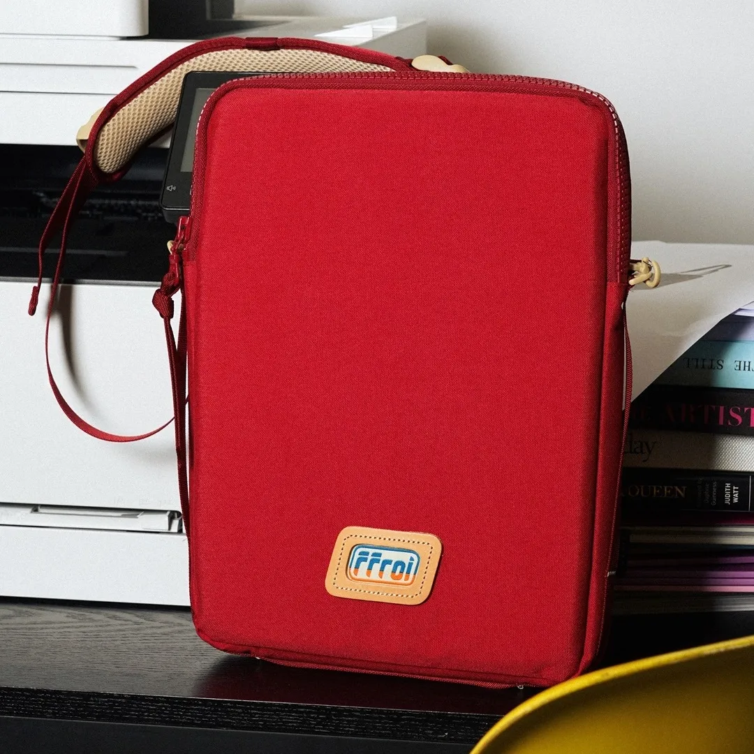 new laptop pouch - 감도 깊은 취향 셀렉트샵 29CM