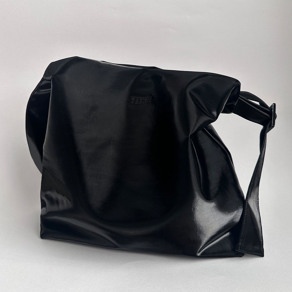 Big poki bag _ black - 감도 깊은 취향 셀렉트샵 29CM