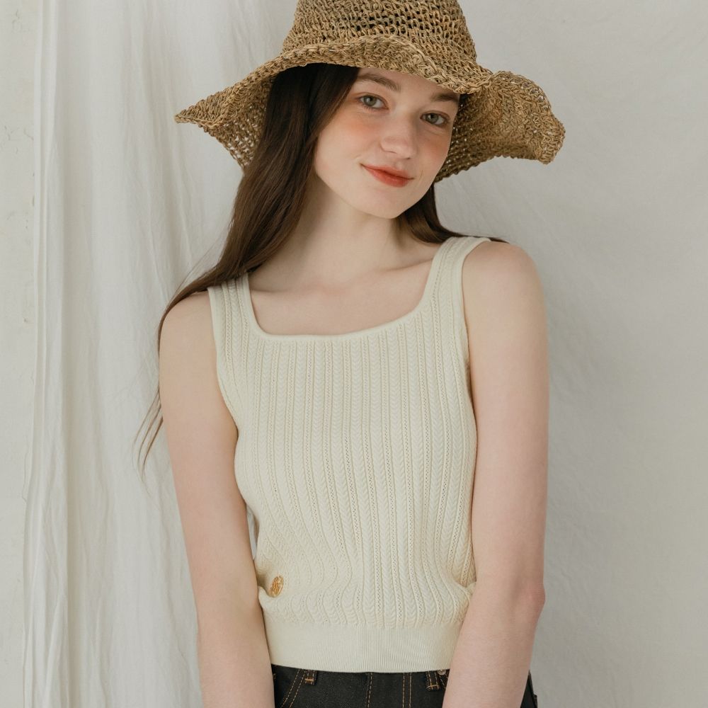 케이블 스퀘어넥 니트 슬리브리스_3COLOR - 감도 깊은 취향 셀렉트샵 29CM