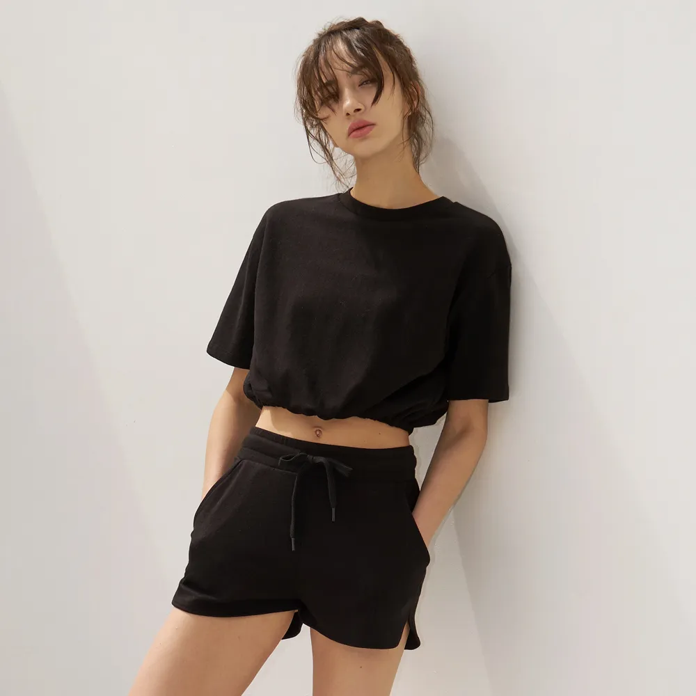 스트랩 돌핀 숏팬츠 DEVI-B0044-블랙 - 감도 깊은 취향 셀렉트샵 29CM