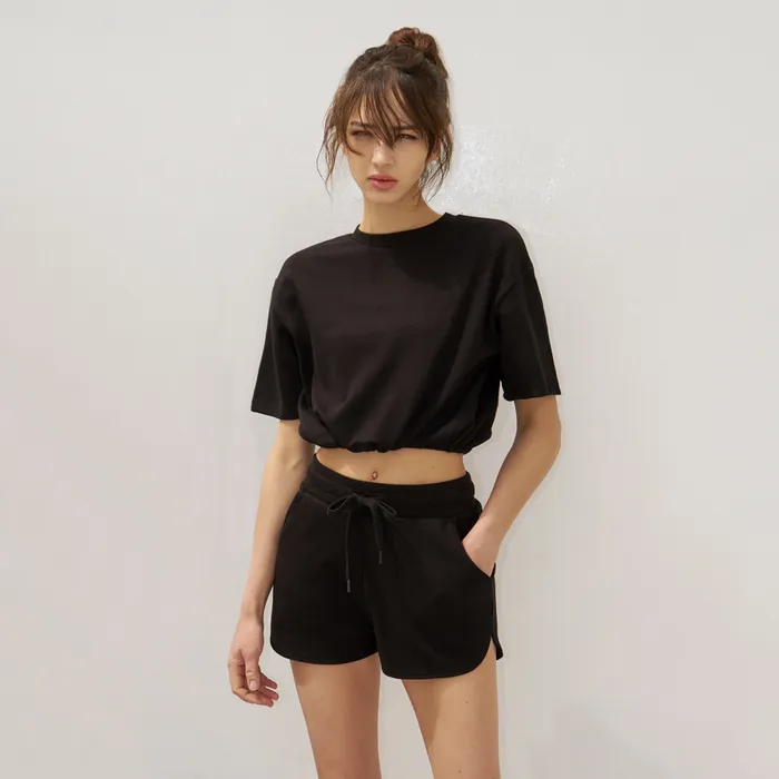 스트랩 돌핀 숏팬츠 DEVI-B0044-블랙 - 감도 깊은 취향 셀렉트샵 29CM