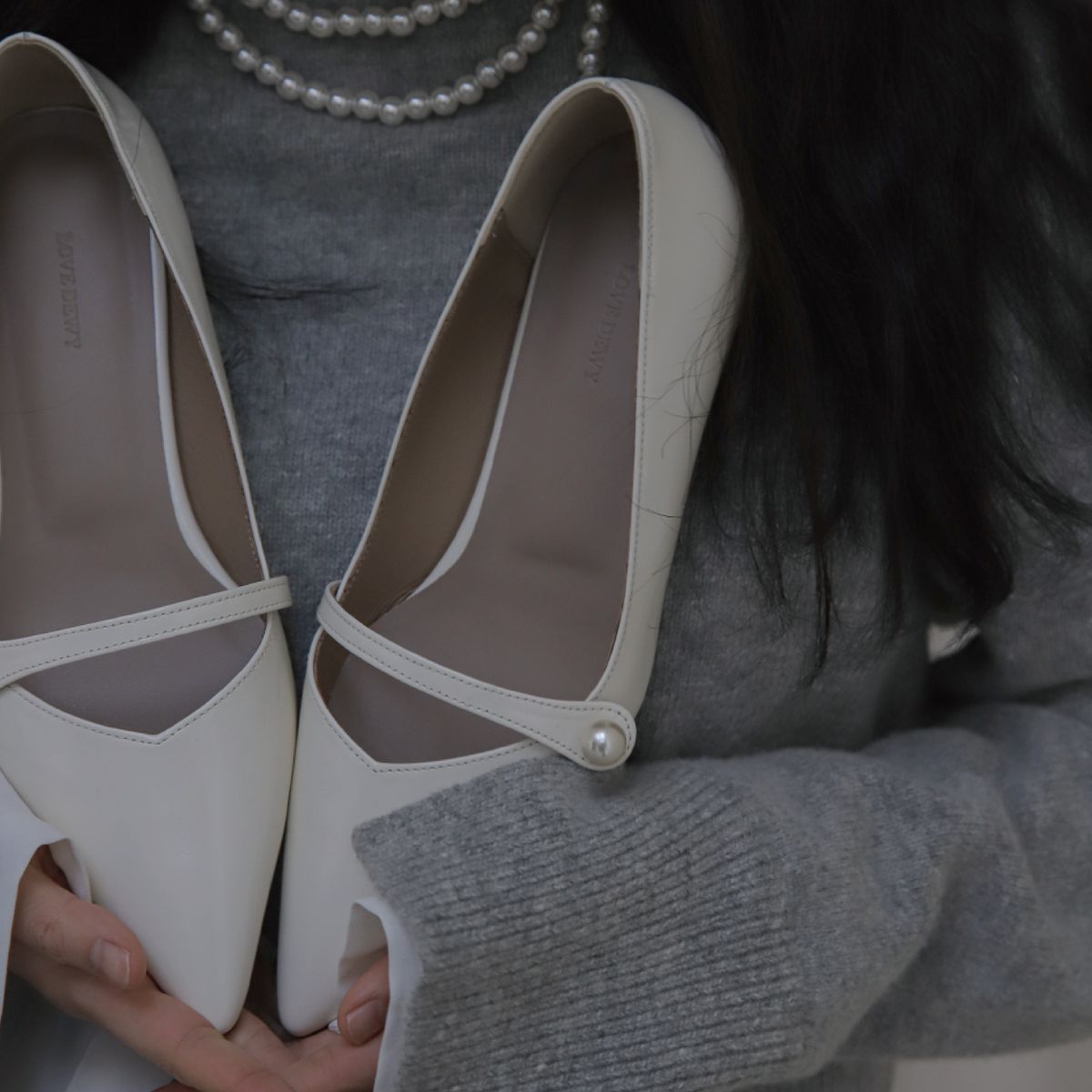 Pointed toe elodie / cream (2cm) - 감도 깊은 취향 셀렉트샵 29CM