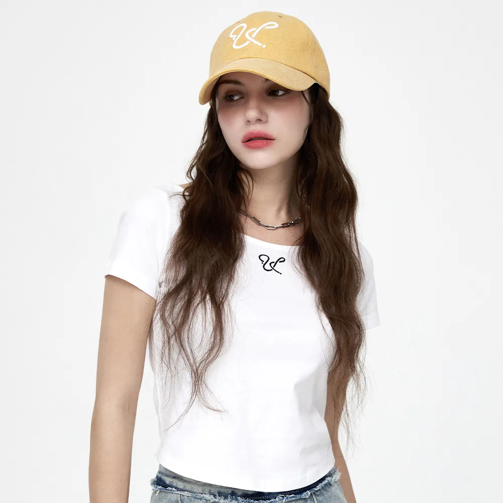 시그니처 베이직 크롭 반팔 티셔츠 2color - 감도 깊은 취향 셀렉트샵 29CM