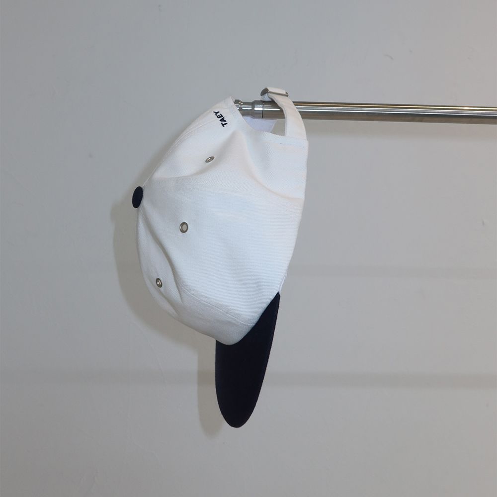 eyelet cap (white,navy) - 감도 깊은 취향 셀렉트샵 29CM