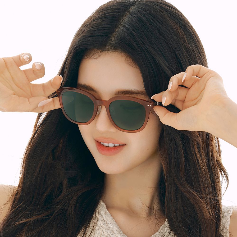 [뉴진스 착용] 프리다 C2 - 감도 깊은 취향 셀렉트샵 29CM