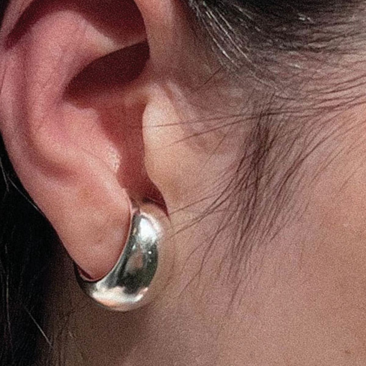 Curve earcuff - 감도 깊은 취향 셀렉트샵 29CM