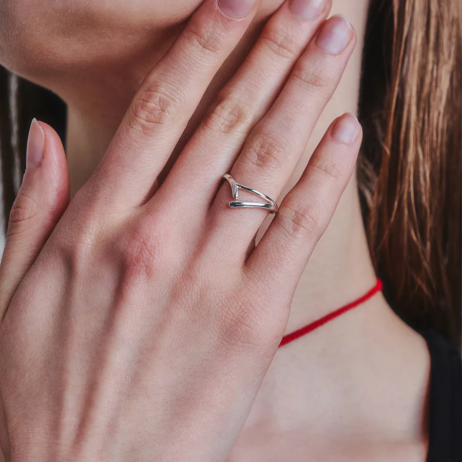 Vina Line Ring 비나 라인 반지 - 감도 깊은 취향 셀렉트샵 29CM