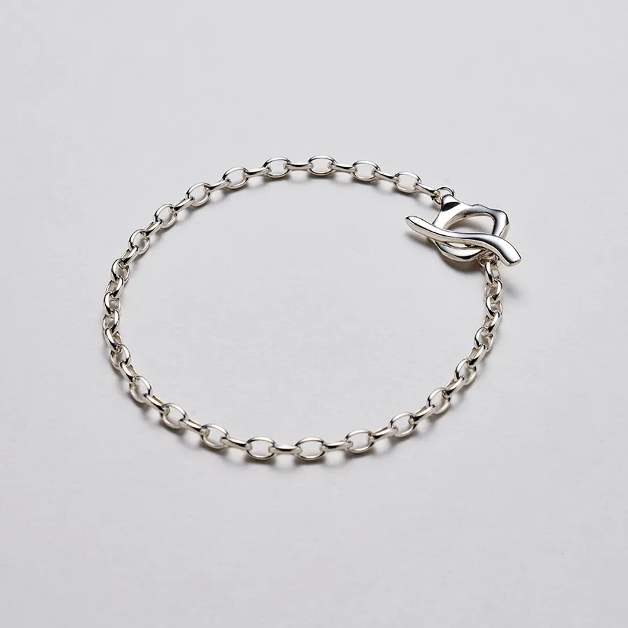 Legato Toggle bar slim chain Bracelet 레가토 토글바 슬림체인 팔찌 - 감도 깊은 취향 셀렉트샵 29CM